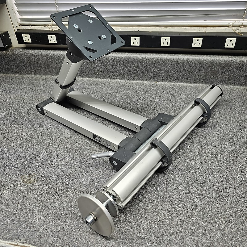 Yellowtec m!ka Computer Monitor Desk Mount System Very Good | Reverb