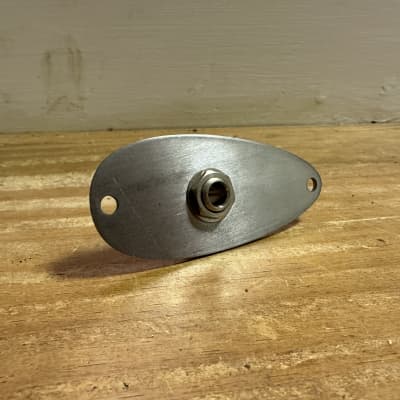 Custom Flat Strat Jack Plate - Stainless Steel | Reverb