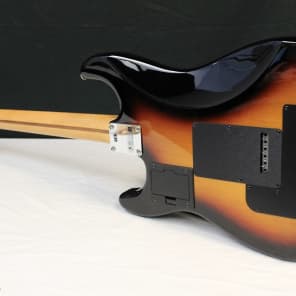 Fender/Roland G-5 VG Stratocaster V-Guitar w/ Gig Bag Fender/Roland G-5 VG Stratocaster V-Guitar w/ Gig Bag