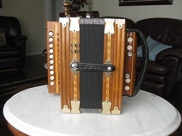 Lealand Colligan - Cajun "Acadiana" 10 button diatonic | Reverb