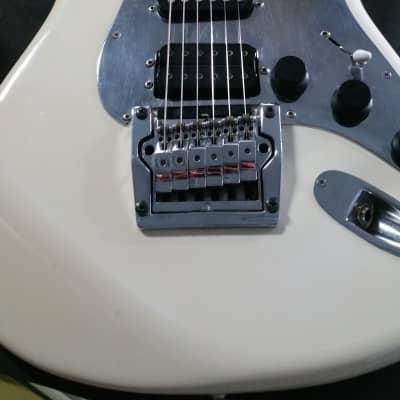 Dean Z Signature 80s White | Reverb