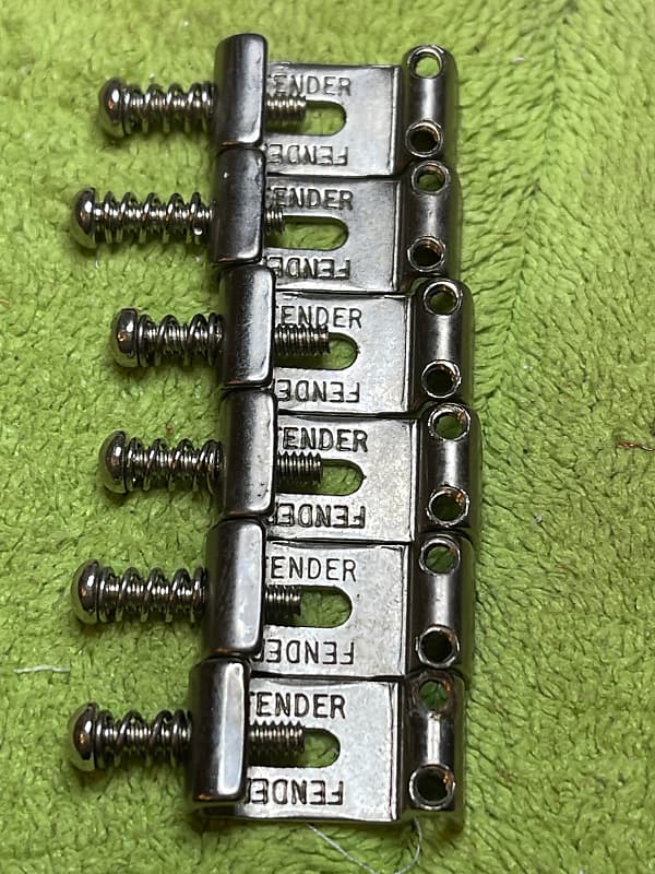 Stratocaster FENDER-FENDER bridge saddles set nickel | Reverb Canada