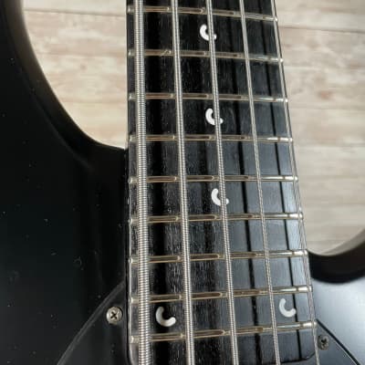 Music Man Bongo Bass 5-String Black with original case | Reverb