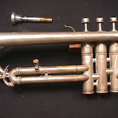 A Real Nice Vintage Lyon & Healy Bb Trumpet in it's Beautiful | Reverb