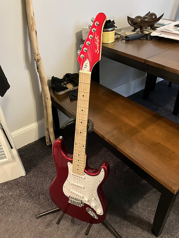 Sawtooth Strat 2020s - Red gloss | Reverb