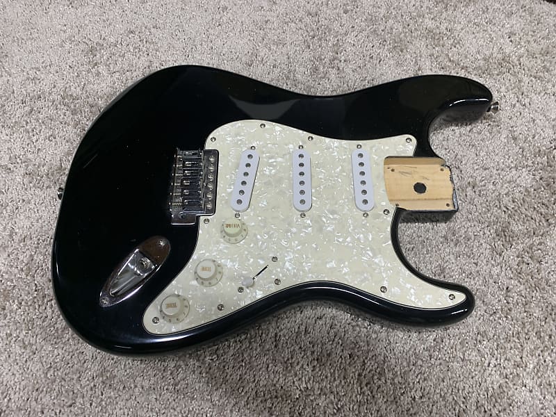 Squier® SE (Special Edition) Stratocaster – Loaded Body Only | Reverb