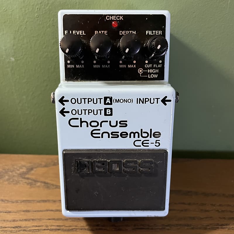 Boss CE-5 Chorus Ensemble (Pink Label) 1991 - 2001 - Blue | Reverb