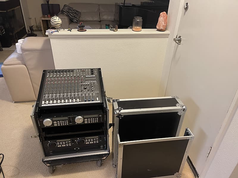 MACKIE CFX MIXER/AMERICAN AUDIO DCD-PRO 310/STANTON C.501 | Reverb