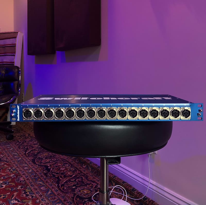 Switchcraft PT16FX2DB25 16-point XLR Female - DB25 Patchbay | Reverb