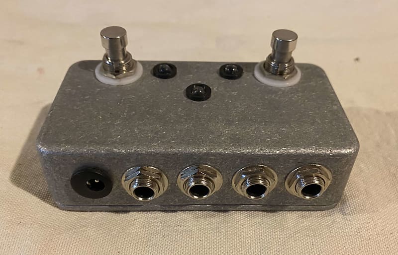 Loop-Master ABC Box 3-way Switch with LEDs | Reverb