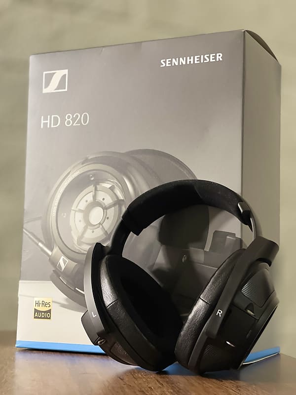 Sennheiser HD820 | Reverb