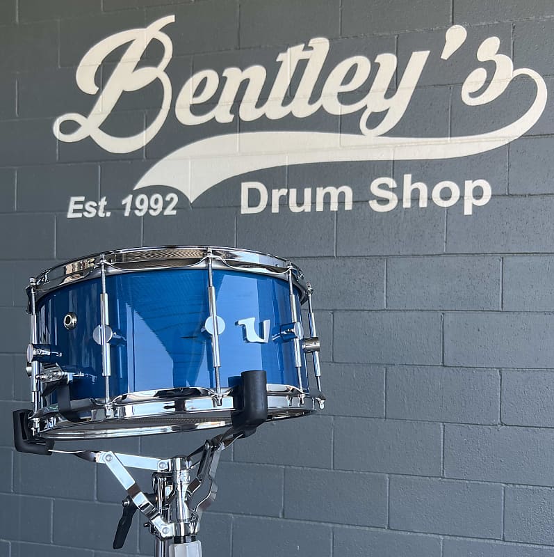 Unix Solid Maple 6.5x14" Snare Drum in Wicked Blue w/Beato | Reverb UK