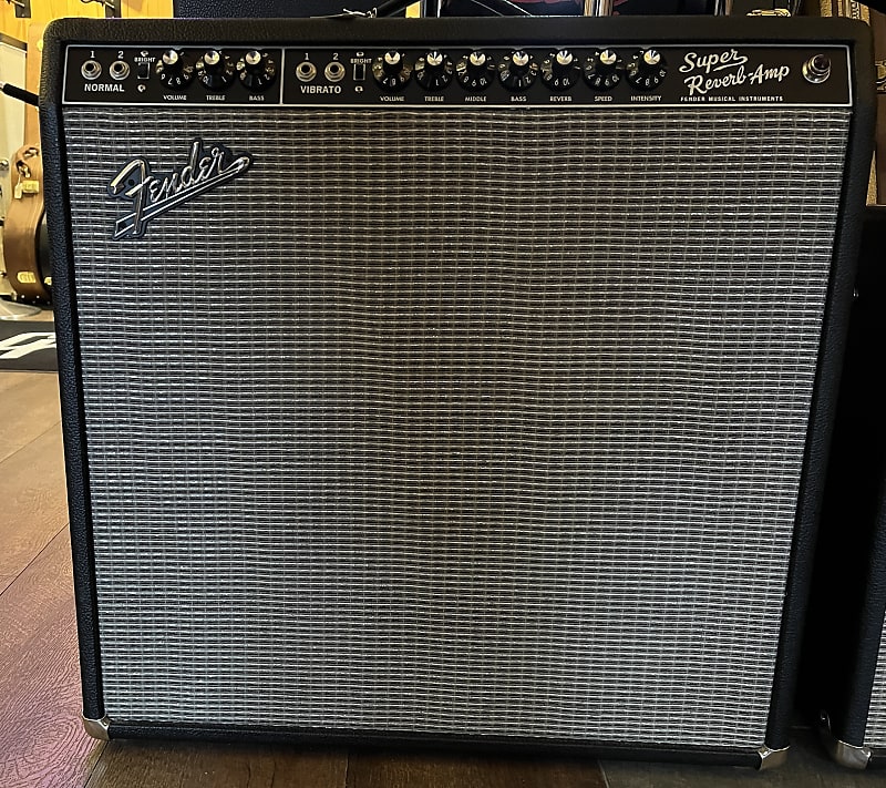 Fender Super Reverb 2000s - black | Reverb Canada