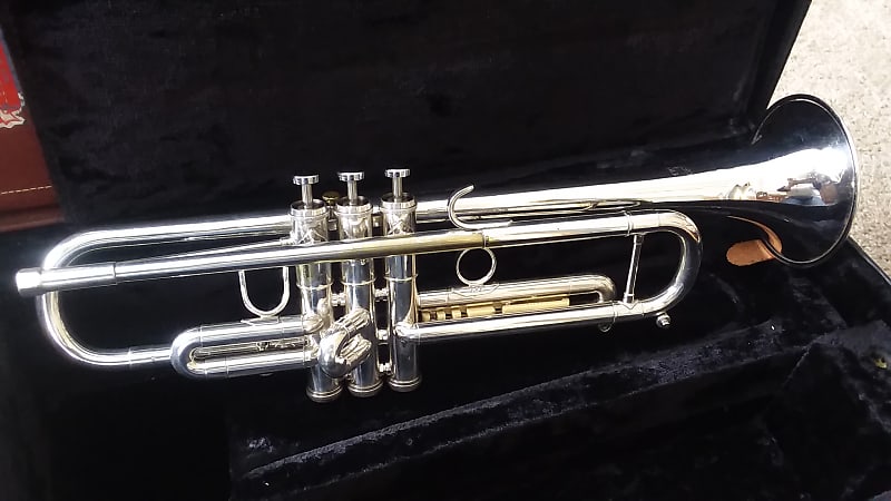 Getzen Eterna 900ST Tunable Bell early 80's - Silver | Reverb