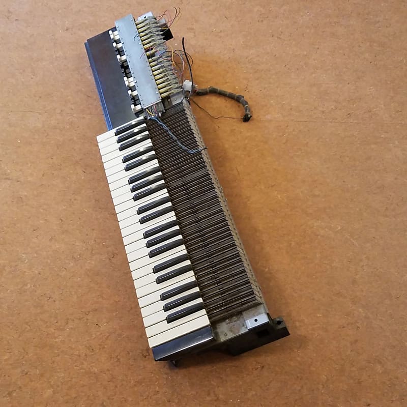 Hammond L-100 Upper Keyboard And Sliders L112 Organ 1965 | Reverb