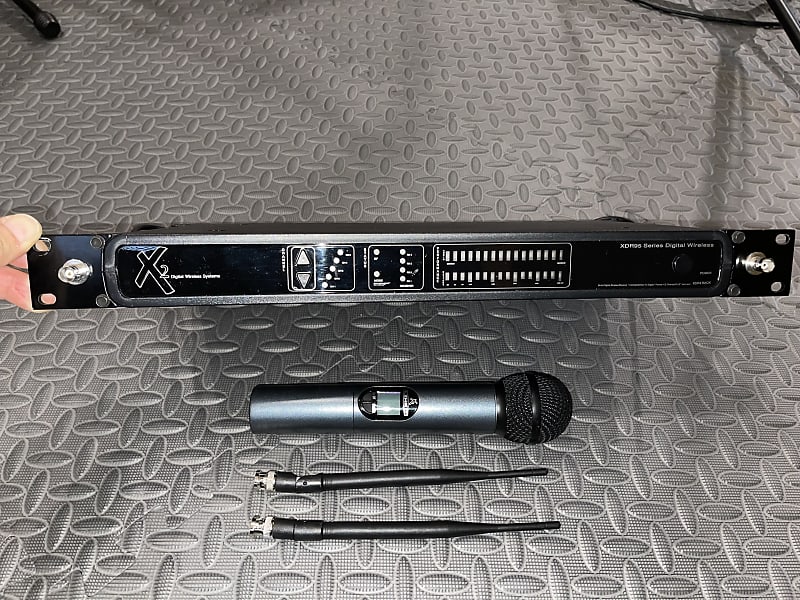 Line 6 X2 XDR-955 XD Handheld Wireless Microphone System, in | Reverb