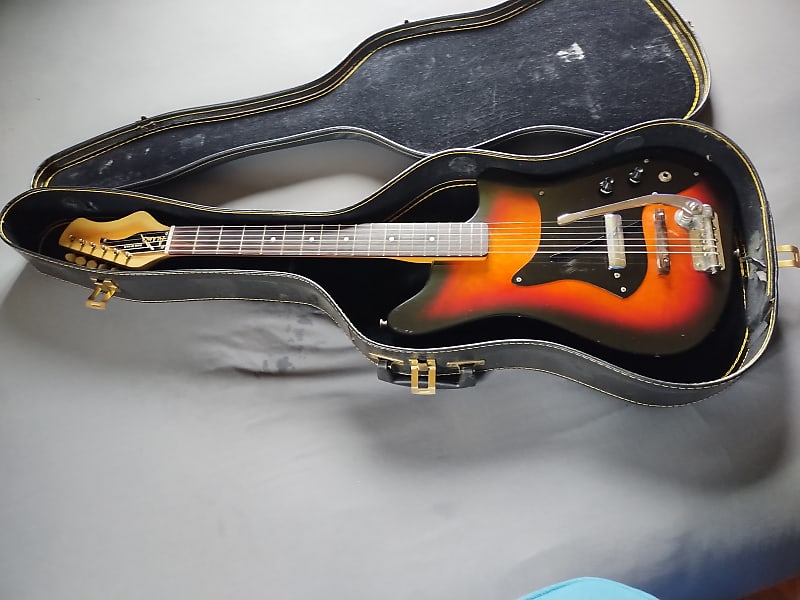 Alamo Fury 1968 - Sunburst | Reverb