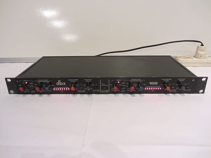 dbx 166 90'S Black | Reverb