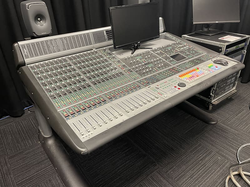 Avid D Control 16 ES w/XMON | Reverb