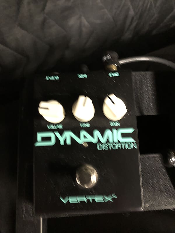 Vertex Dynamic Distortion | Reverb