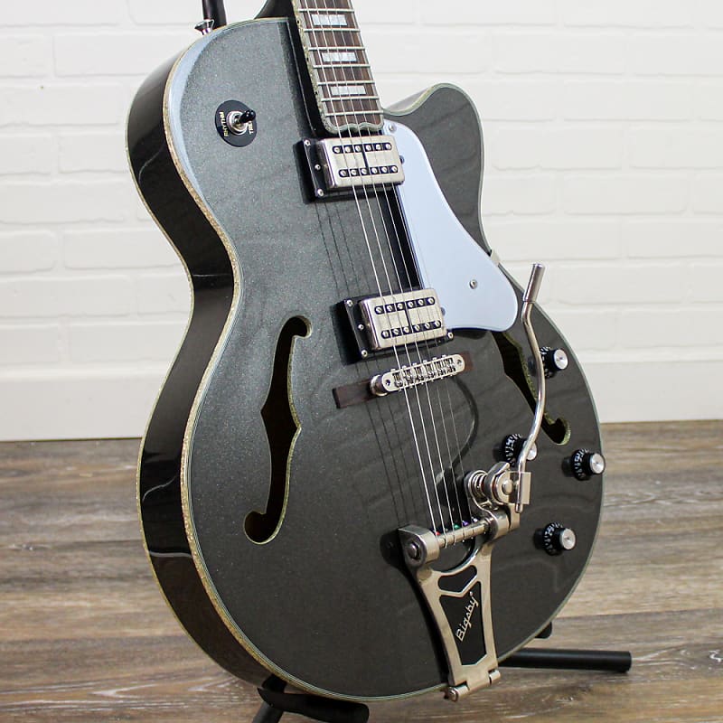 Preowned 2012 Epiphone Custom Shop Limited Edition Emperor | Reverb