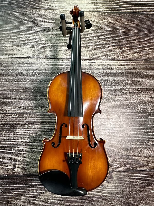 Realist Vioin VR-4E Violin (Cherry Hill, NJ) | Reverb