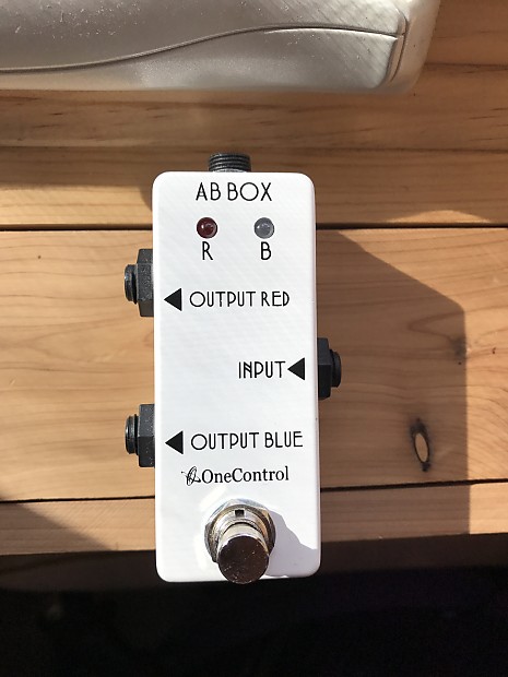 One Control Minimal AB Box | Reverb