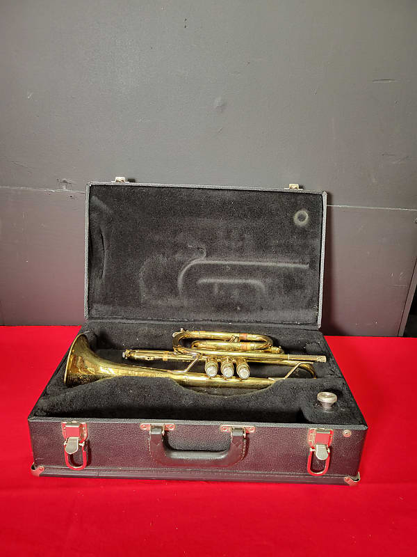 Selmer Bundy Trumpet | Reverb