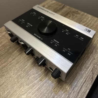Komplete Audio 2 Two-Channel Audio Interface | Reverb