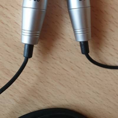 Cascade Fathead II Ribbon microphones with Lundahl | Reverb UK