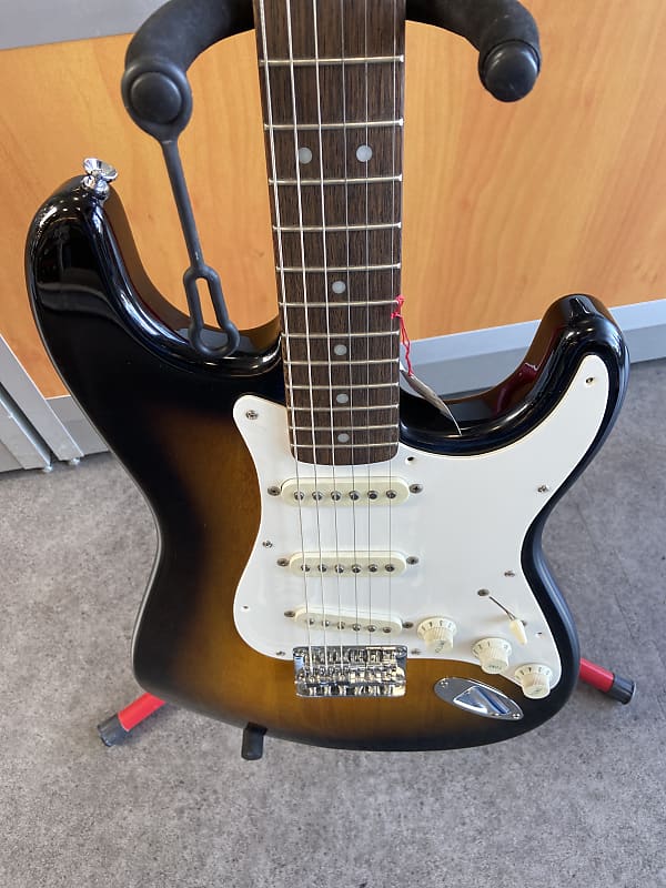 Squier Stratocaster Sunburst | Reverb