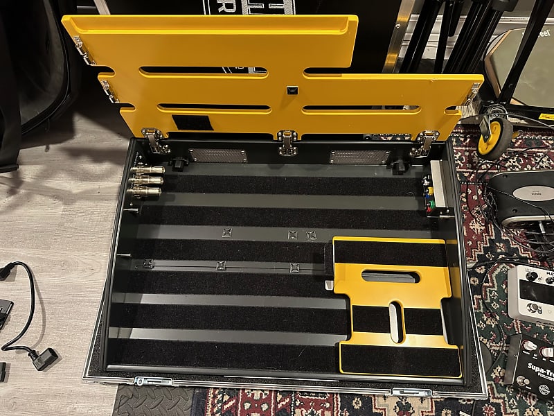 Schmidt Array SA675-XDM 2023 - Signal Yellow/Slate Grey | Reverb