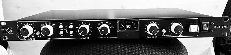 TK Audio BC1-THD schwarz | Reverb