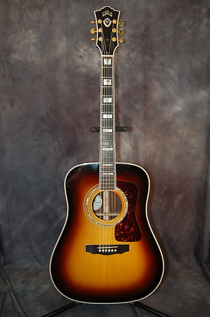 Guild D-55 Dreadnought Piezo Pickup Deluxe Case and Case | Reverb