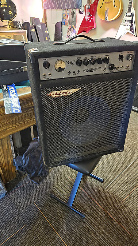 Ashdown Mag C115-300 300 Watt Bass Combo | Reverb