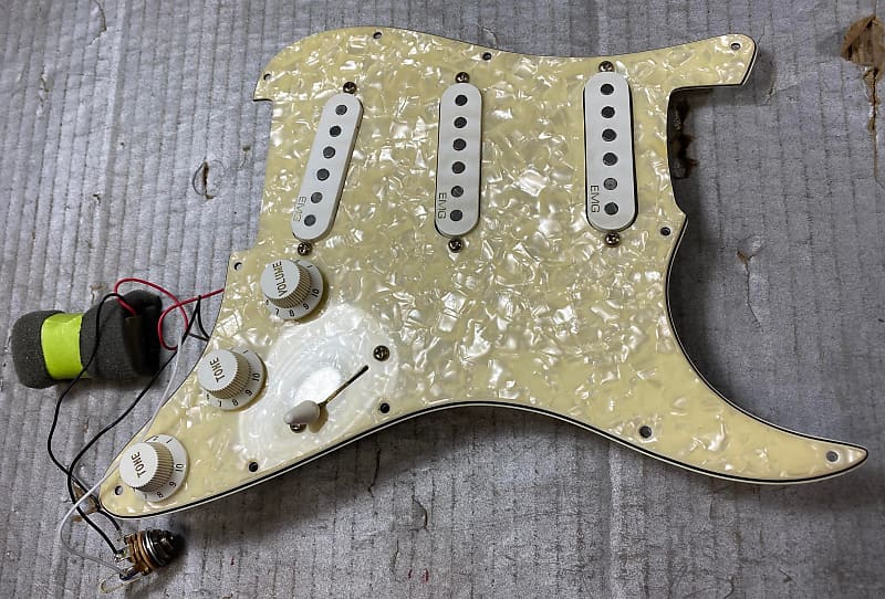Chandler Industries Loaded Strat Style Pickguard With EMG SVs | Reverb