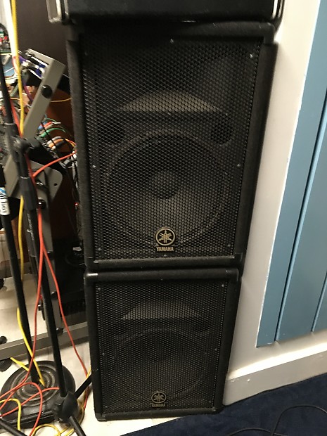 Pair of used Yamaha BR12 passive PA speakers | Reverb