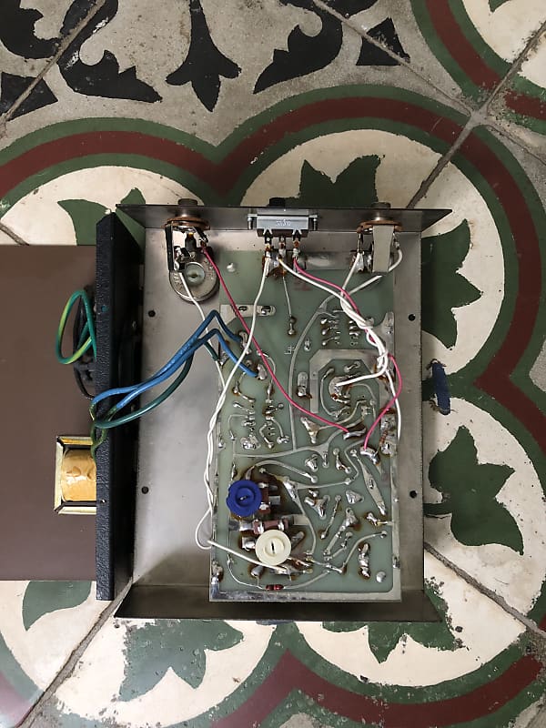 Electro-Harmonix Frequency Analyzer Ring Mod V1 1970s Electro-Harmonix Frequency Analyzer Ring Mod V1 1970s