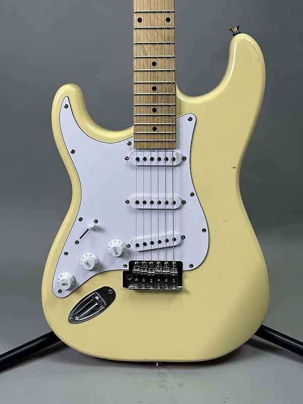 Sawtooth Strat-like Electric Guitar - Cream | Reverb