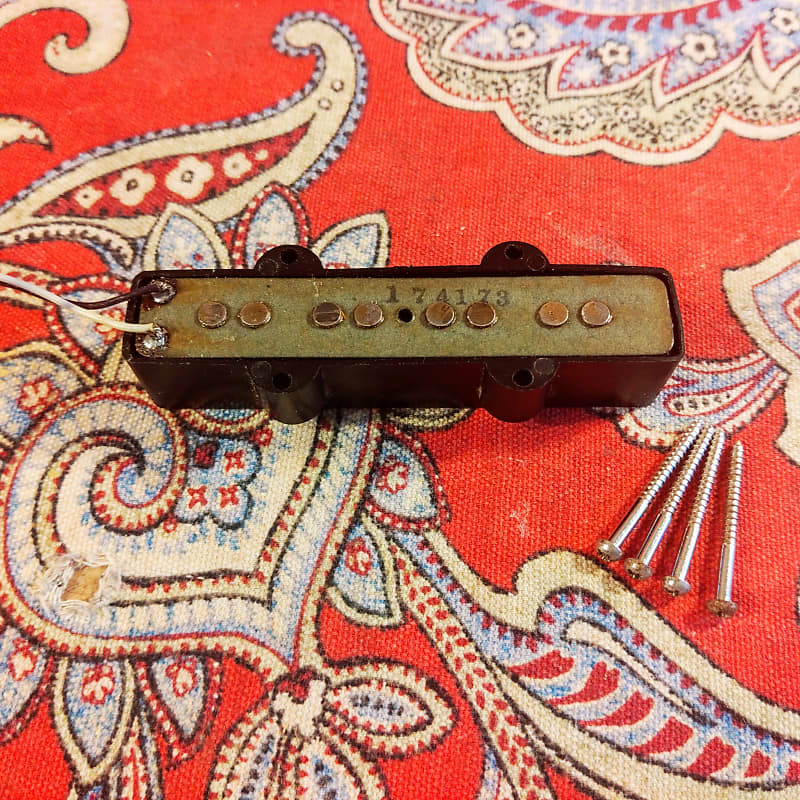 VINTAGE 1973 FENDER JAZZ BASS BRIDGE PICKUP w/ ORIGINAL COVER | Reverb