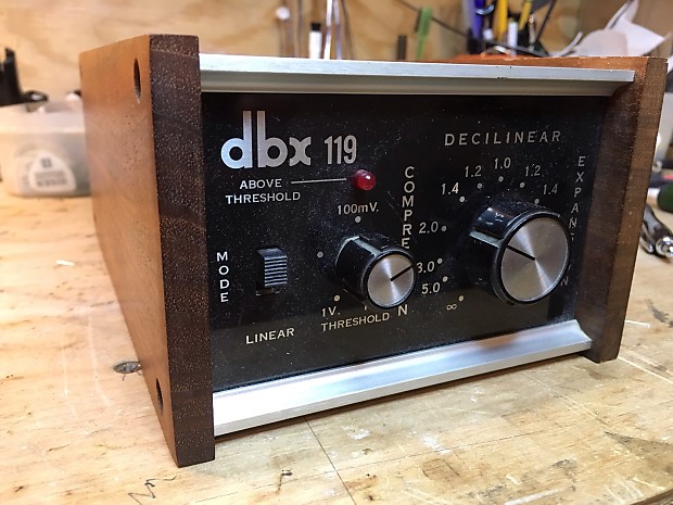 dbx 119 Stereo Compressor | Reverb