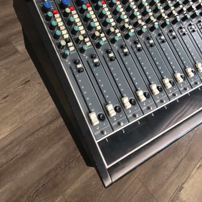 Neve 54 Series 5465 16-Channel Desktop Mixer Console | Reverb