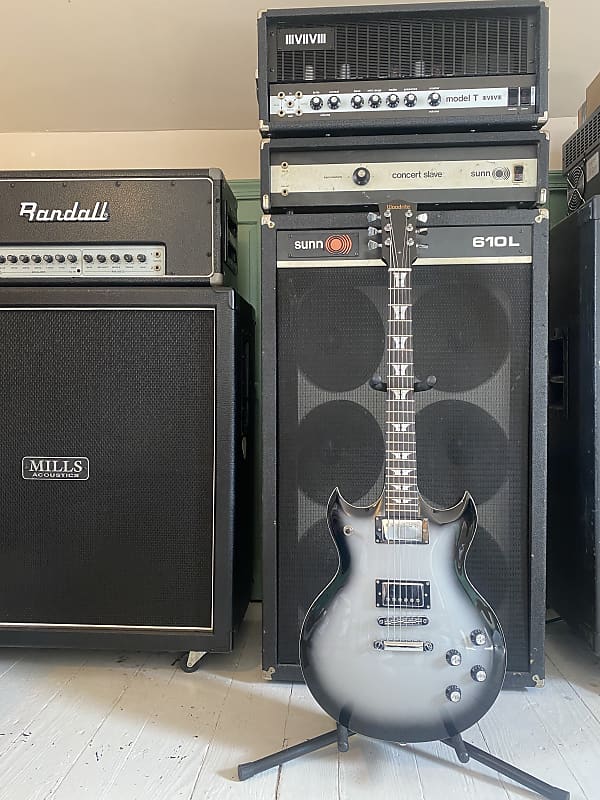 Woodrite Warlord First Act DC 6 replica Silverburst Woodbine | Reverb