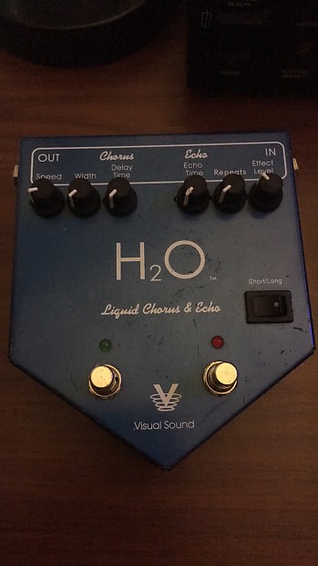 Visual Sound H2O Liquid Chorus And Delay | Reverb