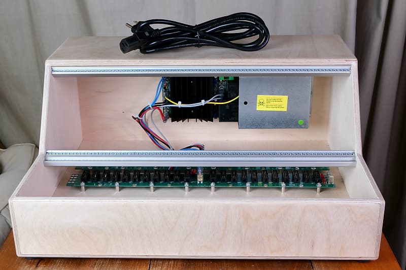 Doepfer A-100 LCB Low Cost Base Eurorack Case - 6U / 84HP | Reverb