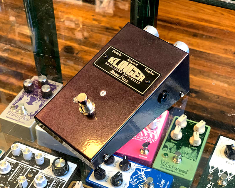 Klinger Buzz Fuzz Deluxe Wedge - Chameleon Paint Finish 🦎 | Reverb