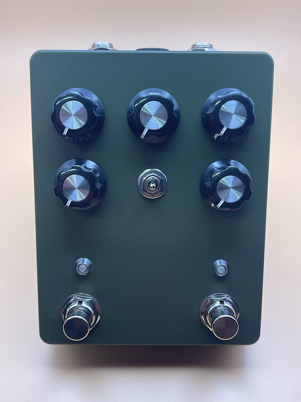 RCO Pedals Arkaim Fuzz (super heavy monster fuzz) 2023 Army | Reverb