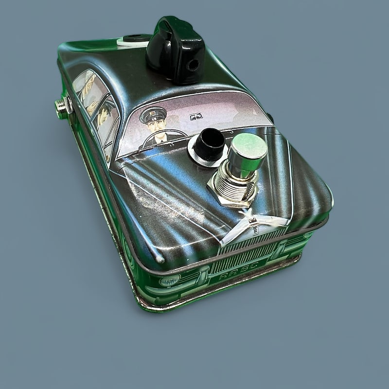 Handbuilt Vintage English car tin 4 stage fuzz 2024 - Litho | Reverb