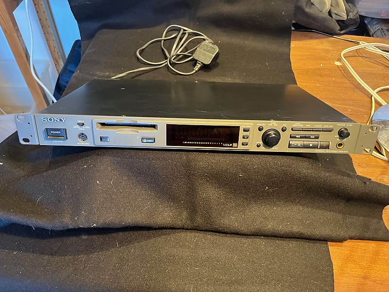 Sony MDS E12 2010 - Grey Pro Minidisc Recorder/Player with LP | Reverb