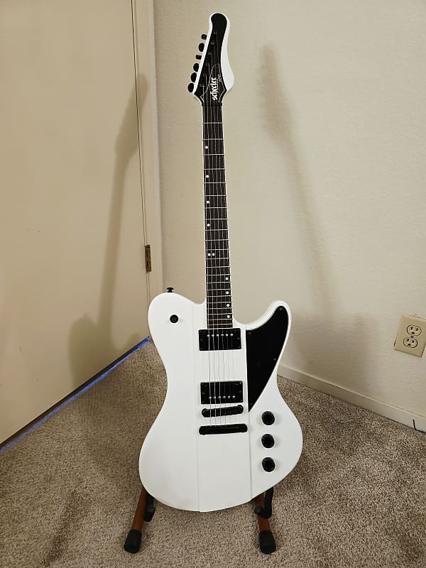 Schecter Ultra - 2020 Satin White w/ gigbag | Reverb